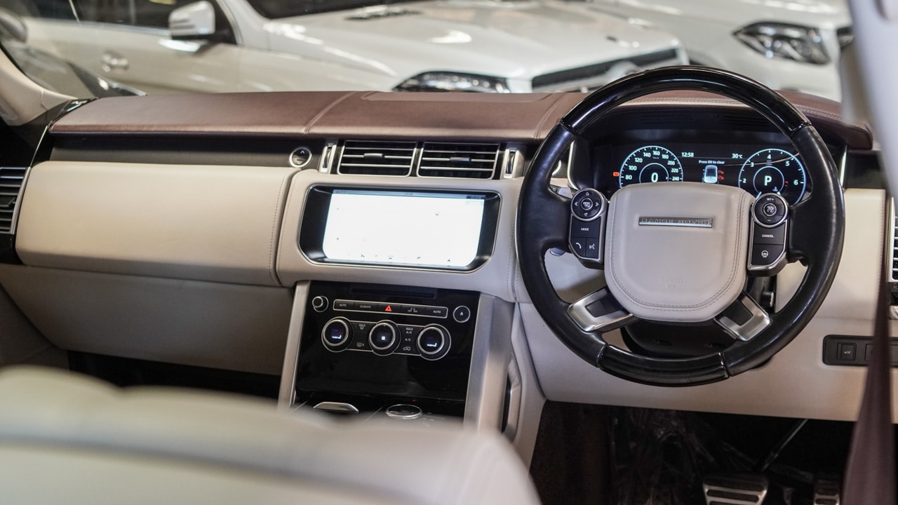 Used Range Rover Vogue 4.4 Autobiography : Luxury SUV