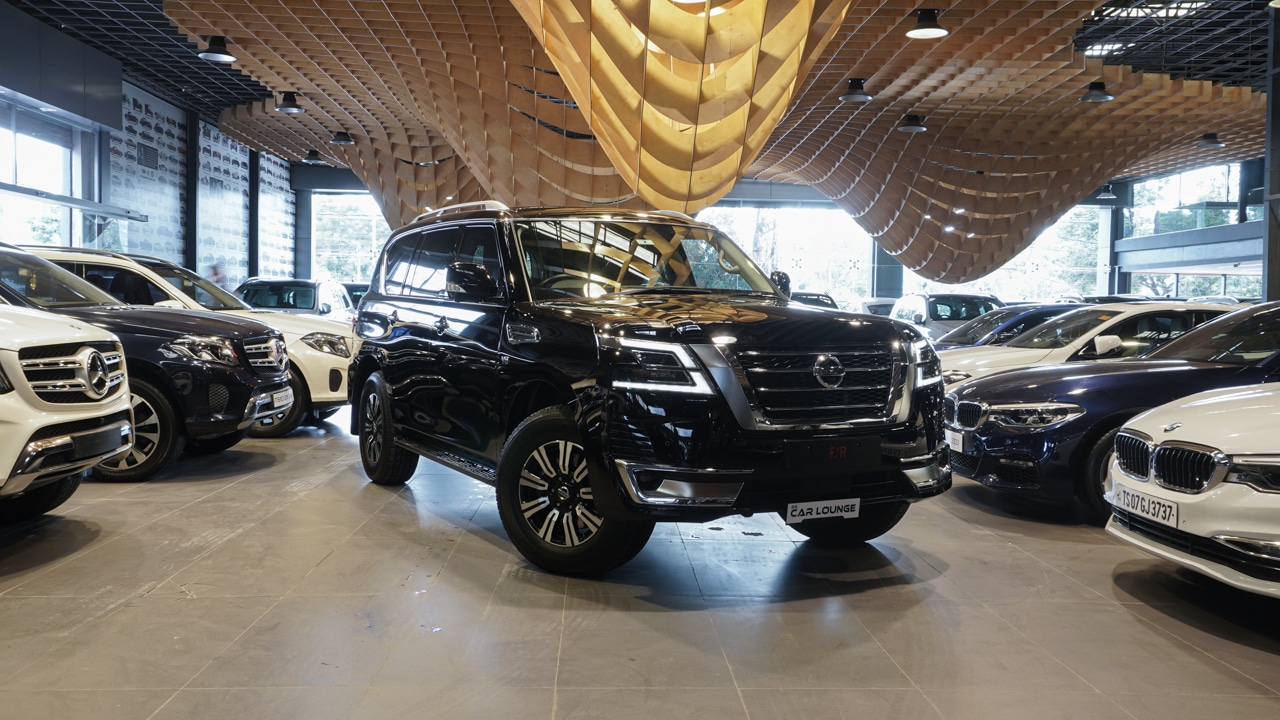 Used Imported Nissan Patrol V8 T1: Powerful Luxury SUV