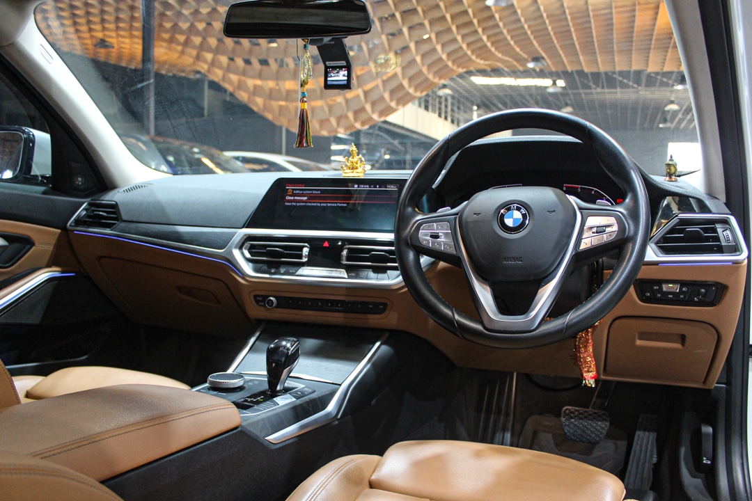 BMW 320 LD Gran Luxury Line - S K Car Lounge